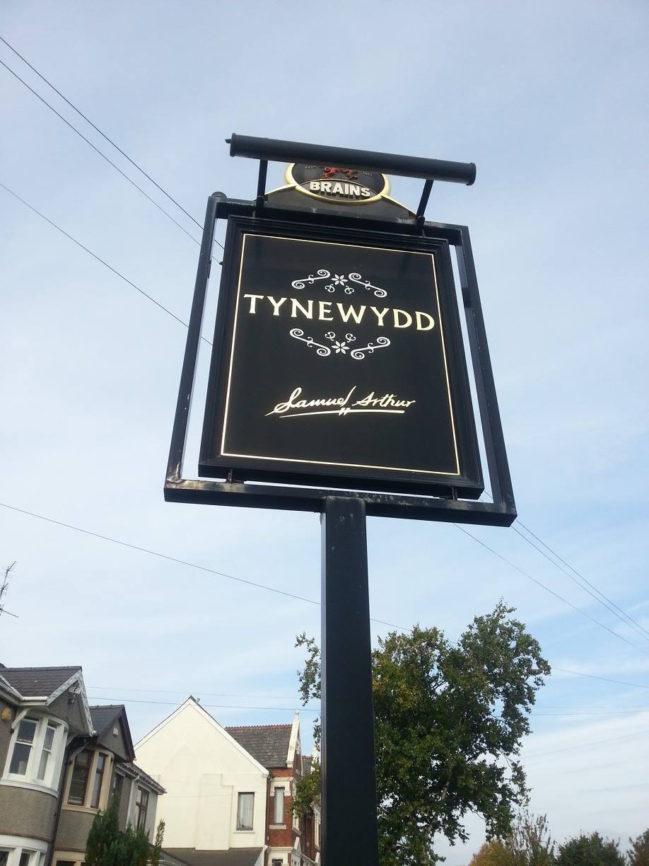 Tynewydd Inn (Barry) - Redtooth Poker